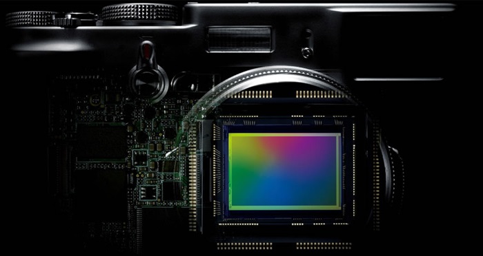 Curved Sensors to Improve Image Quality Captured with Digital Cameras